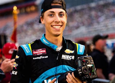 Carson Hocevar Girlfriend Peyton Lanphear Is A Racer And Cancer Survivor Players Bio