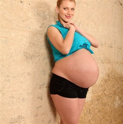 Tonypola Pregnant Lover On Twitter