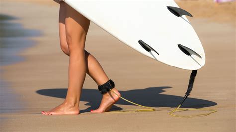 Surfing Equiment Checklist 15 Surfing Gear For Beginners Boost Surfing