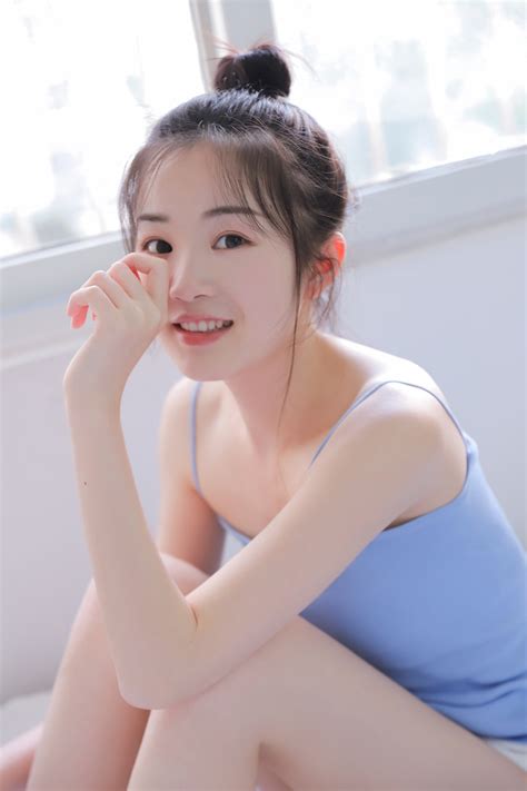 极品性感尤物美女吊带大胆诱人写真 儿童画简笔画图片 哇图网