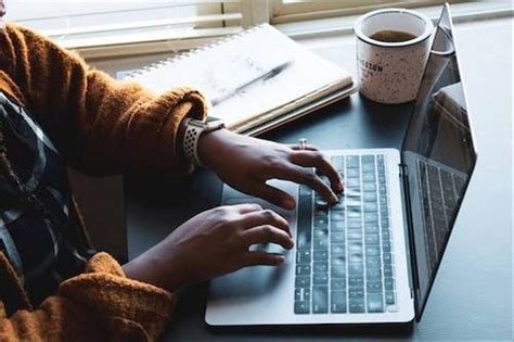 Cara Mengetik Underscore Di Laptop Tekan Dua Tombol Ini Kumparan Com Cara Mengetik Underscore Di Laptop Tekan Dua Tombol Ini Kumparan Com