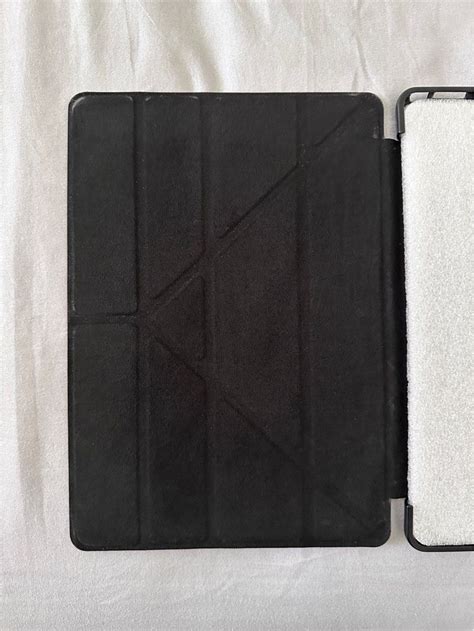 Ipad 102“ Casing Mobile Phones And Gadgets Tablets Ipad On Carousell
