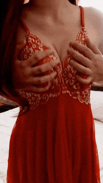 33 Mesmerizing S Of Beautiful Women Barnorama