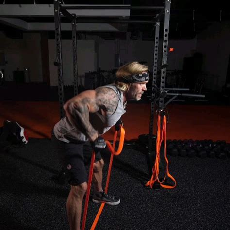 Thera Band High Rows