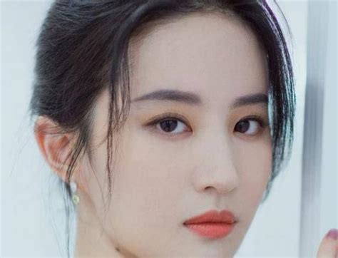 Hóa Ra Lưu Diệc Phi Chỉ Là Nghệ Danh Biết được Tên Gốc Thì Chẳng Trách Cô Nổi đình Nổi đám 17