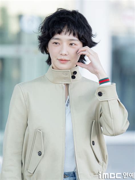 [포토] 박규영 시크한 볼하트