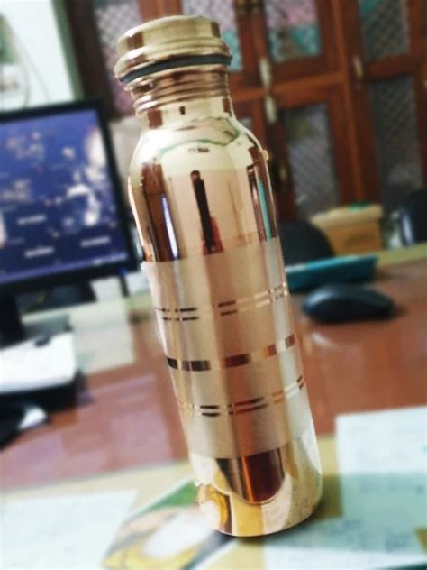 Silver Touch Copper Water Bottle At ₹ 300 Piece Copper Bottle Set In Rewari Id 2853773250991
