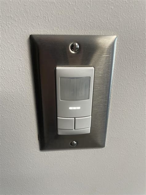 Occupancy Sensor With Override Switch 120° Pir Surface Mounted
