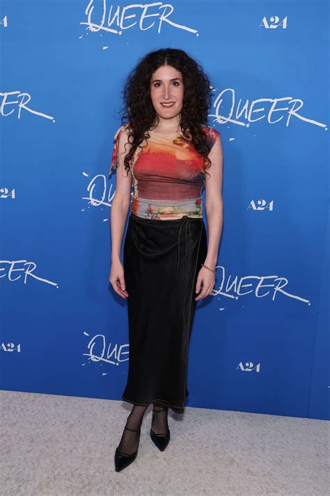 Kate Berlant Charms At Queer Premiere In La • Celebmafia