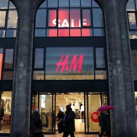 H M的嚣张与狼狈 中国 中新 门店