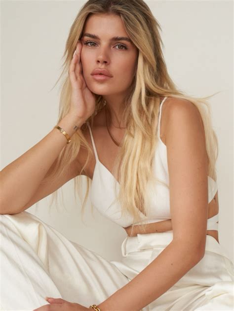 Cover Story 25 By Tomila Katsman Off Town Magazine Fashion And