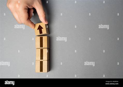 Grow And Reach The Goal Metaphor For Achieving A Task Climb To