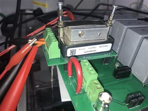 Demonstrates The Drain Current And Gate Source Voltage Trends Of