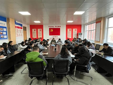 机械与汽车工程学院召开新学期工作会议 机械与汽车工程学院 滁州职业技术学院