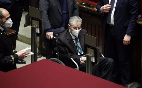 La Storica Lega Umberto Bossi Rilancia Il Progetto Autonomia Per Il