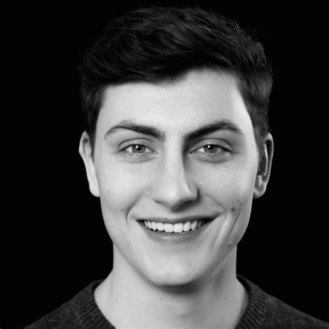 Williiam Thomas Bass Short Biography