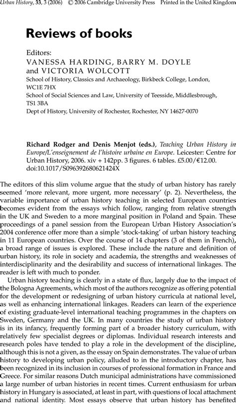 Samir Khalaf Heart Of Beirut Reclaiming The Bourj London Saqi 2006 280pp 208 Plates 11