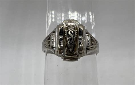 1992 10k Gold Herff Jones Class Ring Live And Online Auctions On
