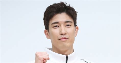 배우 강경준 사실상 불륜 인정 “내 부덕함 탓”