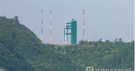 [속보] 누리호 발사관리위 오전 11시 개최…오늘 발사 여부 결정