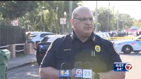 Miami Interim Police Chief Named Citys Top Cop Wsvn 7news Miami