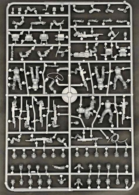 28mm Death Fields Cannon Fodder 2 Females Sprue Wargames Atlantic