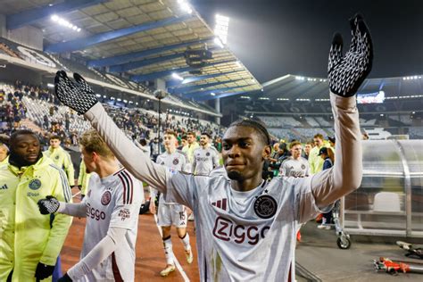 Opstelling Ajax Bekend Mokio Begint Tegen Eintracht Frankfurt Ajax1