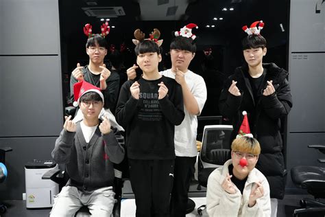 Kwangdong Freecs On Twitter 🎁event🎁 선수들의 크리스마스 간식 받아가세요 아래의 아프리카tv 방송국 게시판 게시글에 25일까지 응원 댓글을