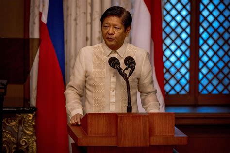 小马科斯将倒台流亡？菲律宾爆发全国抗议，贪腐案影响有多大？ 新浪新闻