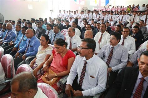 ළඟම පාසල හොඳම පාසල වැඩසටහන යටතේ Akila Viraj Kariyawasam