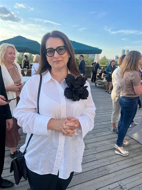 Социальные сети поглотили нас бесповоротно и окончательно Созданные для общения они сделали