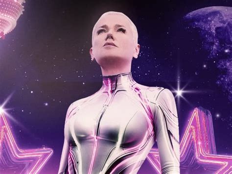 Xuxa Anuncia Show No Maracanã Com O Último Voo Da Nave” Nacional