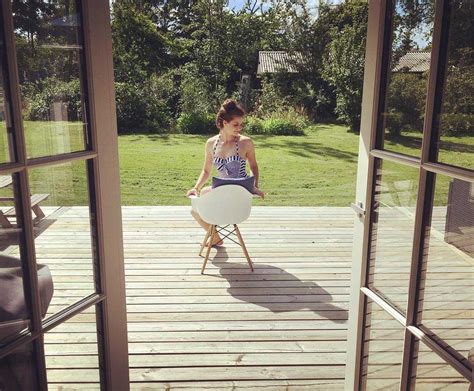 Hot Elise Schaap Photos Thblog