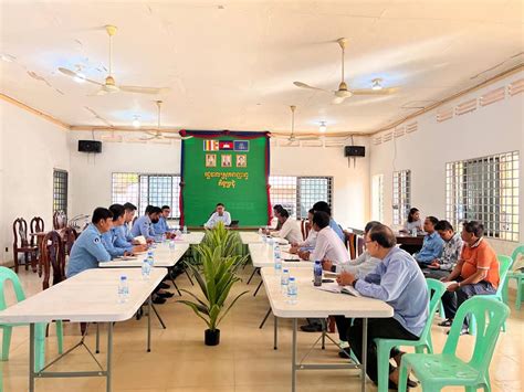 ឯកឧត្តម ឌឹម បូរ៉ា អភិបាលរងខេត្តកណ្តាល បានដឹកនាំកិច្ចប្រជុំពិនិត្យ