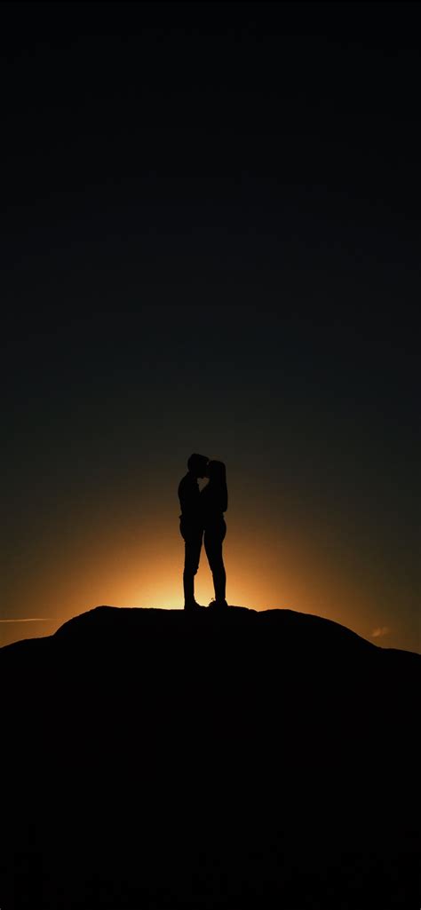 Man And Woman Kissing Iphone Wallpapers Free Download