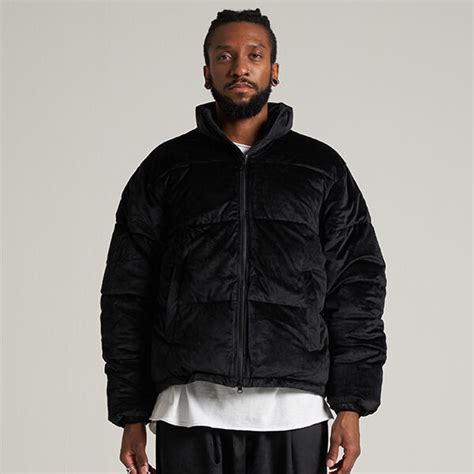 벨벳패딩 블랙 감도 깊은 취향 셀렉트샵 29cm