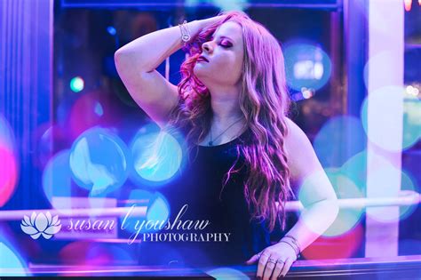 Class Of 2021 Samantha Artistic Senior Photos — Sly Photography
