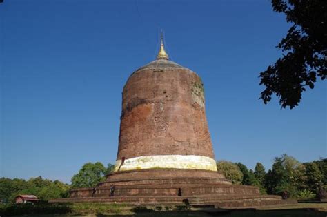 ကျယ်ပြောသောပုဂံ စာအုပ်ရေးတဲ့ အဲလစ်ဇဘက်မိုး ကွယ်လွန် Bbc News မြန်မာ