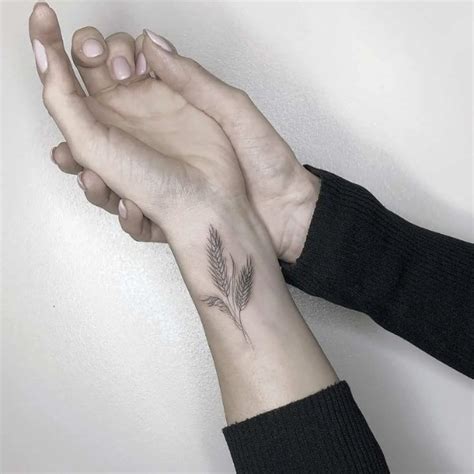 ۲۷ ایده تتوی مینیمال گندم پرطرفدارترین مدل تتو ستاره