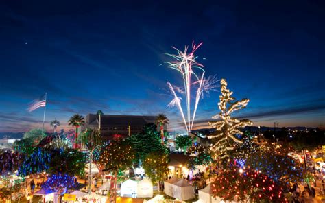 Nothing Says The Holidays Like The States Largest Free Holiday Light