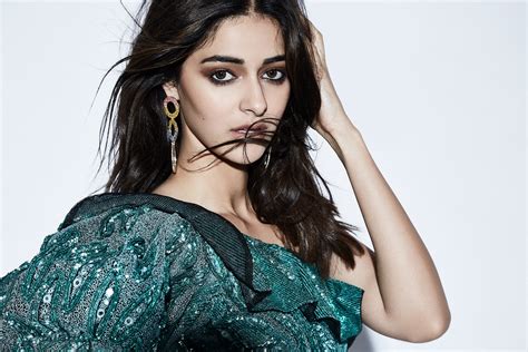 X Xe E A B R Resolution Ananya Pandey P Laptop Full Hd Wallpaper