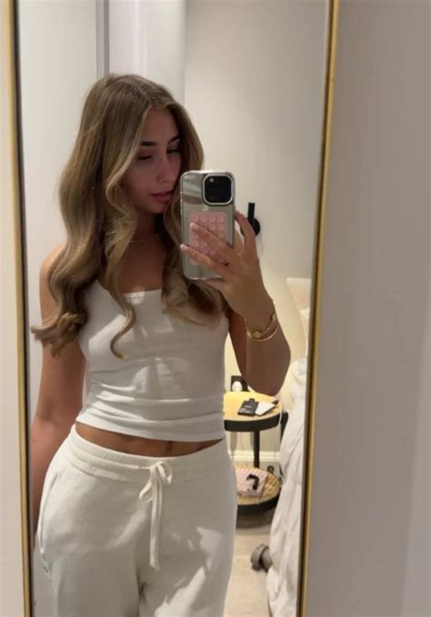 Lillian Phillips Lilyphillipss Tiktok