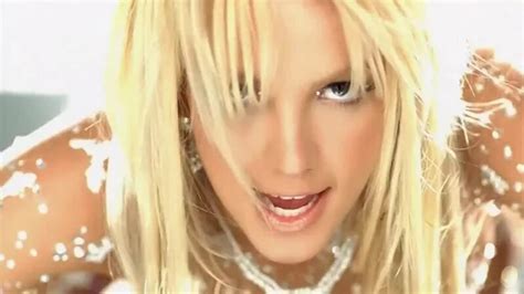 Britney Spears Toxic 2004 Official Music Video — Видео от Взгляд В