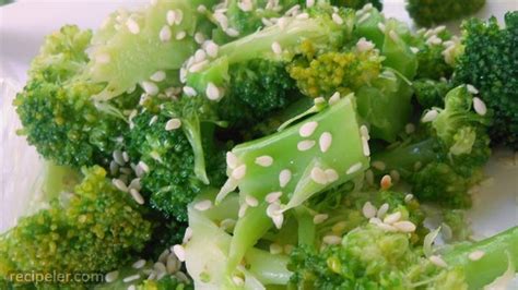 Chinese Style Broccoli Salad