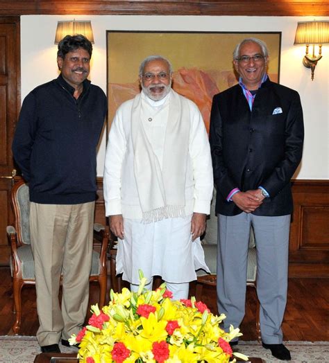 Kapil Dev Calls On The Modi
