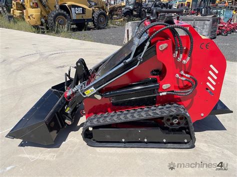 New Exeq Tracked Mini Loader Tracked Mini Loaders 1094419 Ready For