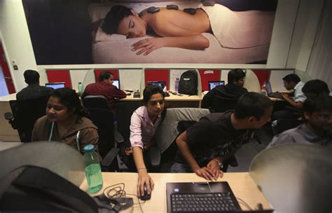 Flipkart Reportedly Set To Buy Myntra To Take On Amazon In India Ibtimes