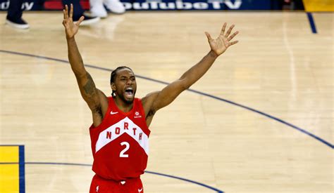 Kawhi Leonards Hands Are Massive How Big Are They Exactly