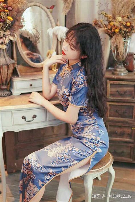 旗袍开叉有什么讲究？ 知乎