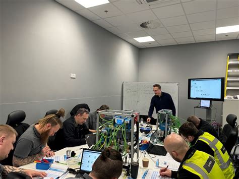 Angadh Lambert On Linkedin Industrialtraining Profinet Profibus Asi Fieldbussystems…
